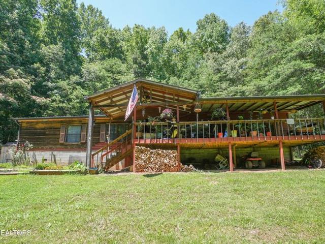 1649 6 Mile Cemetery Rd, Maryville, TN 37803