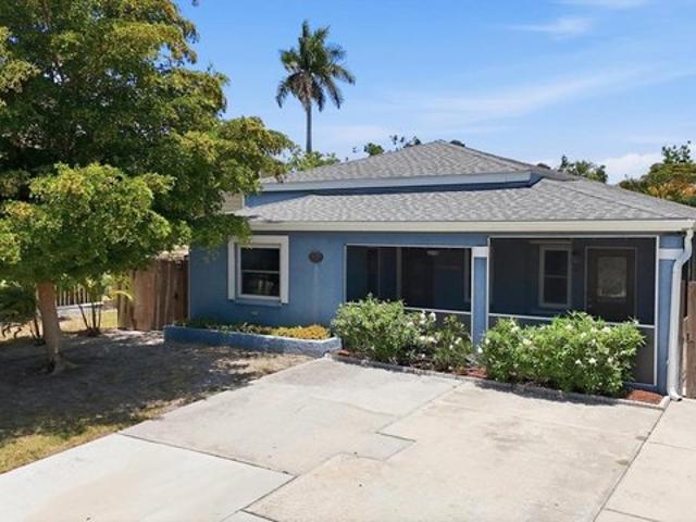 1649 8th St, Sarasota, FL 34236