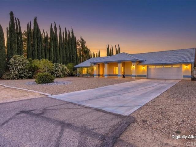 16403 El Centro St, Hesperia, CA 92345