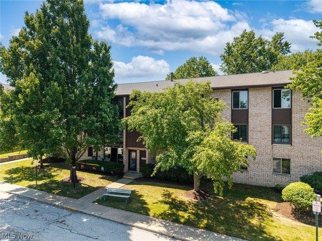 16400 Heather Ln Unit F101, Middleburg Heights, OH 44130