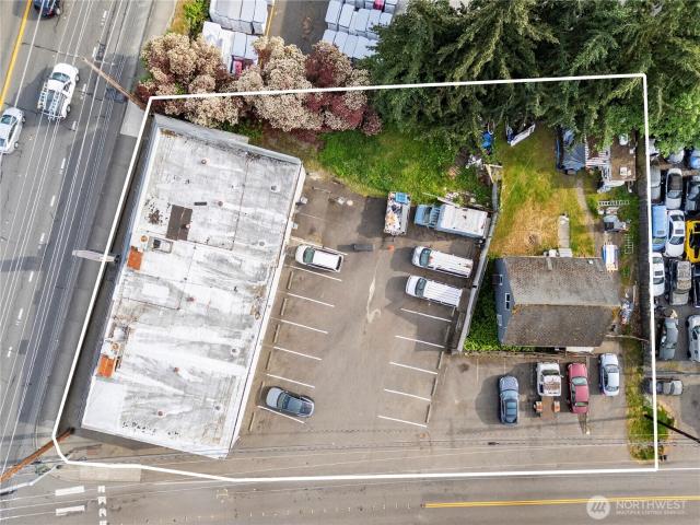 16404 Highway 99