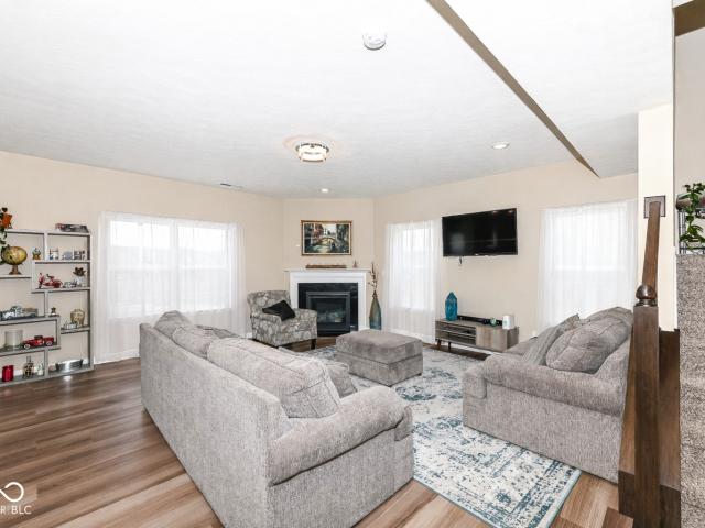 16406 Taconite Drive