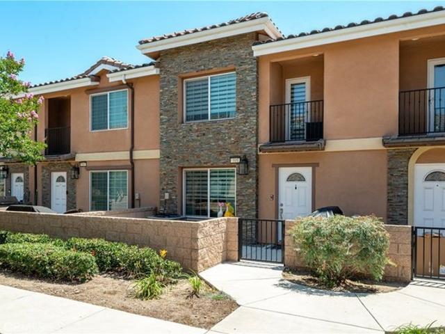 16408 Valencia Ave, Fontana, CA 92335