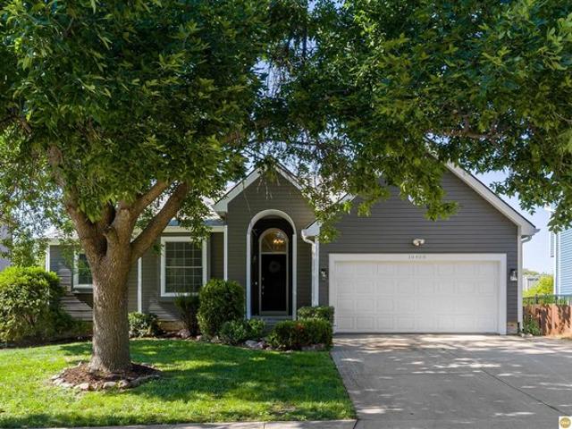 16408 Sprague St, Omaha, NE 68116