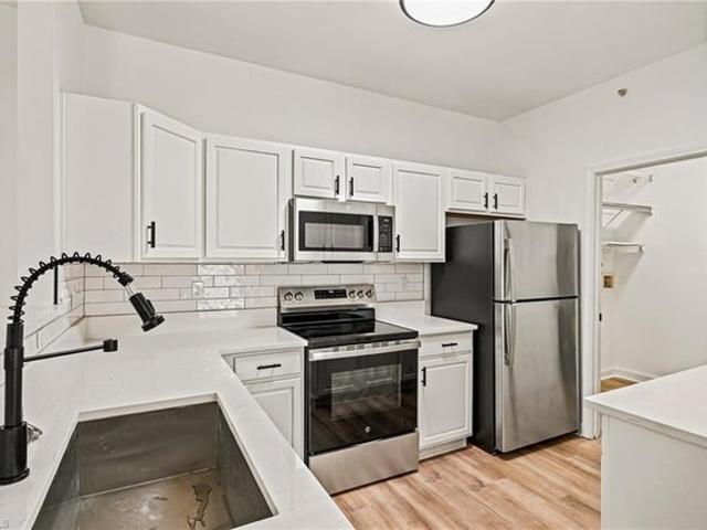 16409 Golden River Ln, Charlotte, NC 28277
