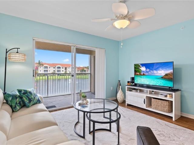 1640 N 42ND Cir, Unit 208, Vero Beach, FL 32967 | MLS #296764 | Compass