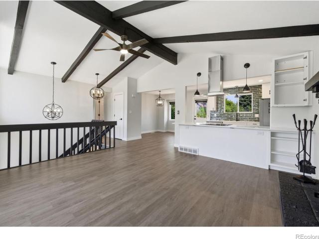 1640 Amherst Drive