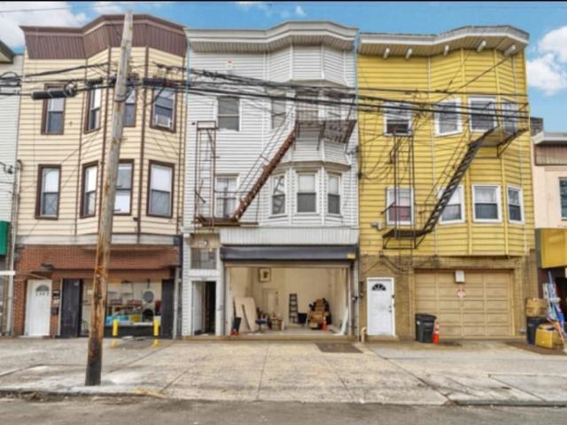 1640 Bath Avenue