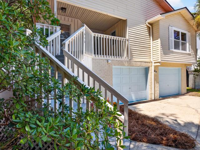 1640 Fairway Place Lane
