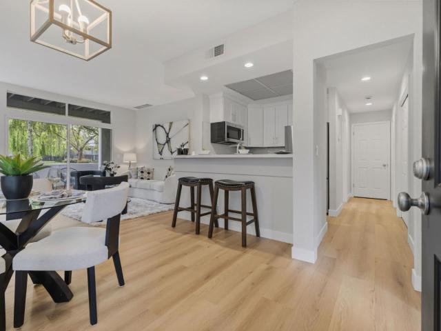 1640 Parkview Green Circle