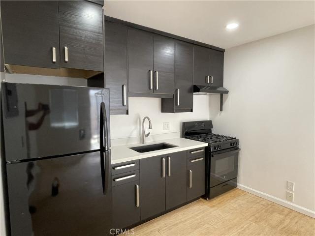 1640 Sherman 8