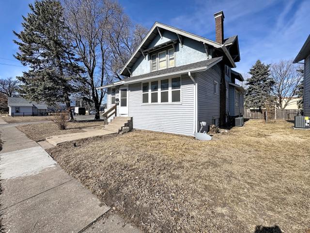 1640 W 17th Street
