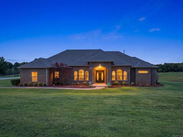 1640 W Harris Rd, Muskogee, OK 74401