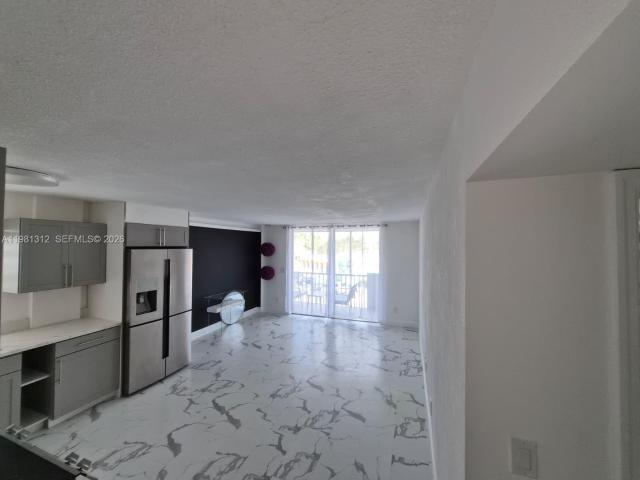 16410 Miami Dr, Unit 304, North Miami Beach, FL 33162 | MLS #A11981