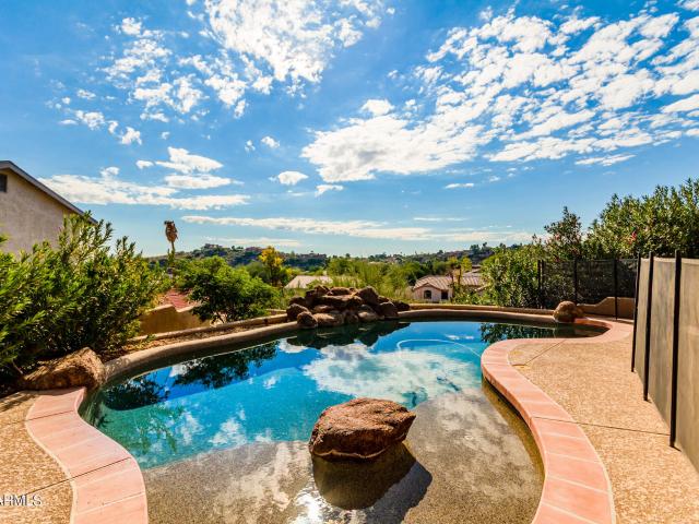 16411 N Skyridge Lane