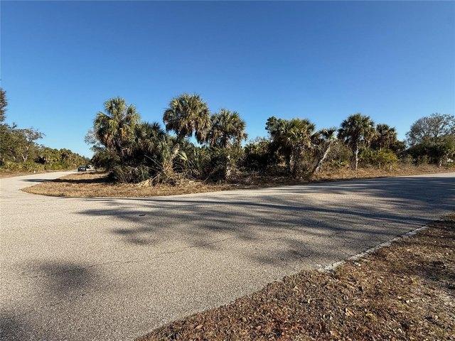 16411 Strauss Ave, Port Charlotte, FL 33954
