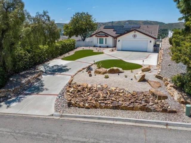 16416 Wikiup Rd, Ramona, CA 92065