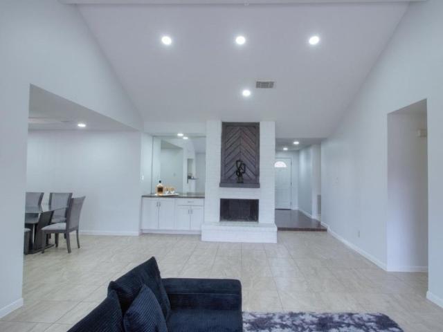16419 Lost Quail Drive
