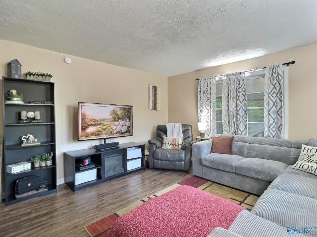 1641 Arrowhead Drive