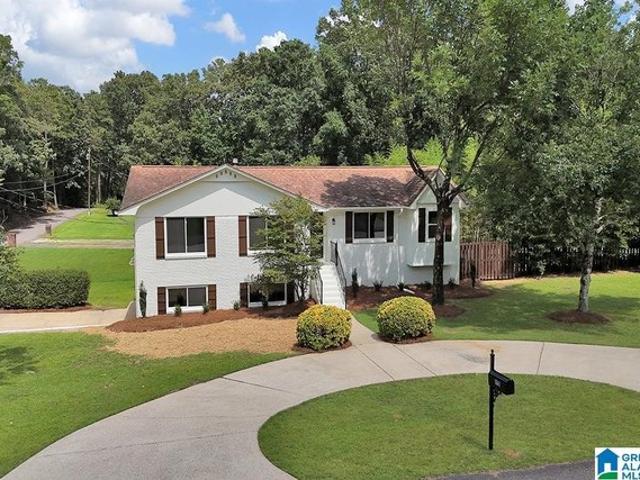 1641 Glenridge Dr, Bessemer, AL 35022