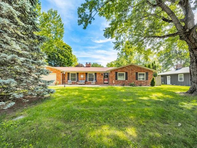 1641 Hillcrest Ave, Anderson, IN 46011