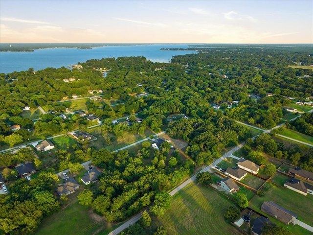 1641 Kapuna Dr, Tool, TX 75143
