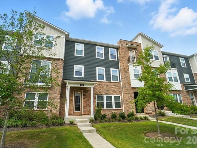 1641 Unison Dr, Charlotte, NC 28262