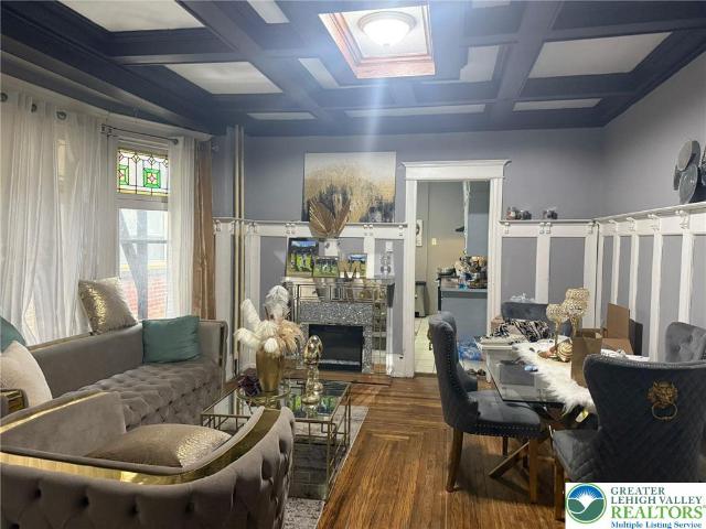 1641 W Turner Street APT 1