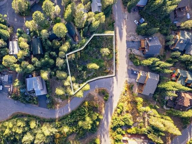 16423 Fawn St, Truckee, CA 96161