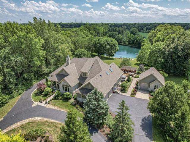 16420 S River Rd, Plainfield, IL 60586