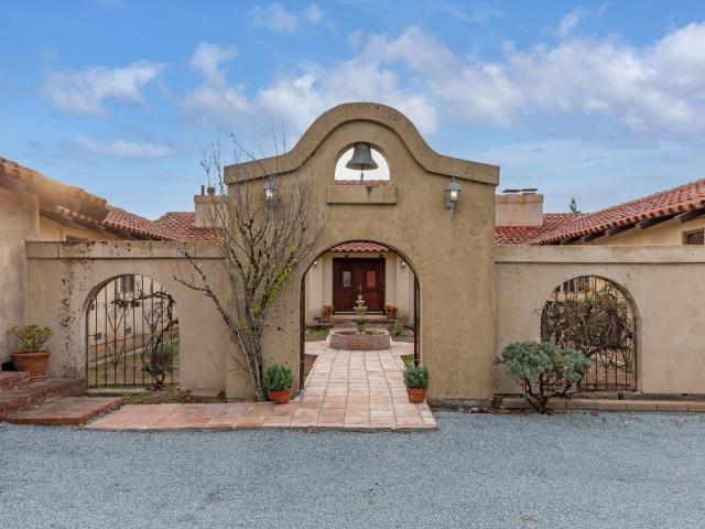16420 Soda Springs Road