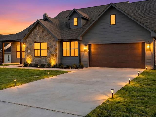 16421 Clearview Drive