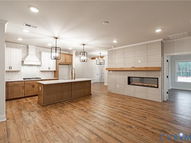16421 Creekstone Point Ave, Chesterfield, VA 23120