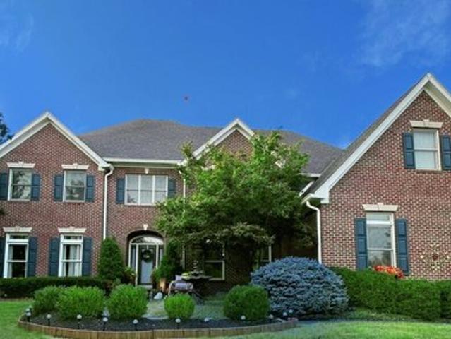 16424 Brookhollow Dr, Westfield, IN 46062