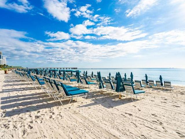 16425 Collins Ave #212, Sunny Isles Beach, FL 33160