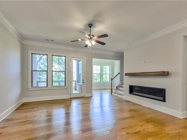 1642 Canopy Chase NE
