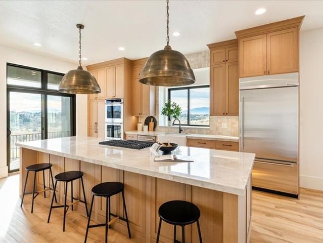 1642 E Center Dr, Lehi, UT 84043