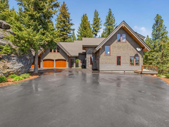 1642 Lakeridge Drive