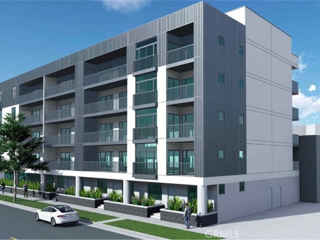 1642 S Central