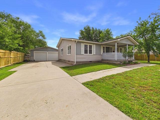 1642 S Sedgwick St, Wichita, KS 67213