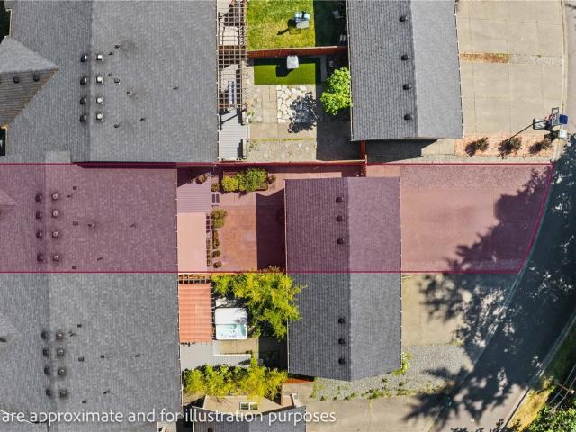 1642 th Avenue Ct E