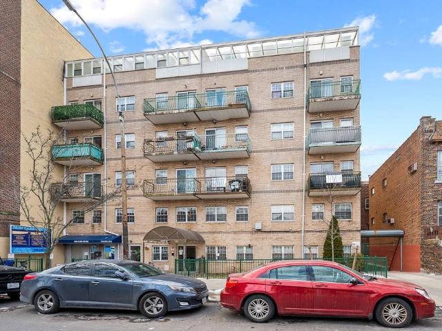 1642 West 9th Street, Unit 3B | Compass