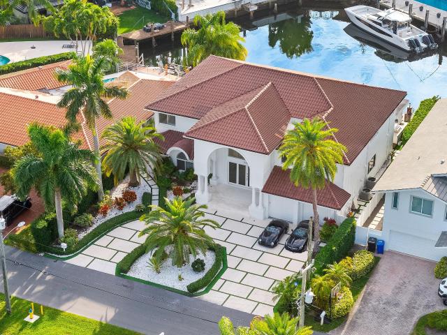 16430 NE 30th Ave, North Miami Beach, FL 33160 | MLS #R11149