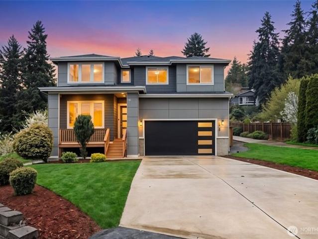 16431 Sylvester Rd SW, Burien, WA 98166