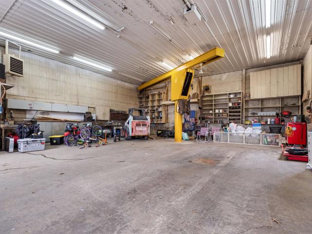 16437 Edwardsville Road