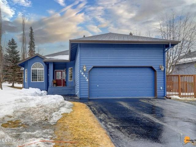 16436 Noble Point Dr, Anchorage, AK 99516