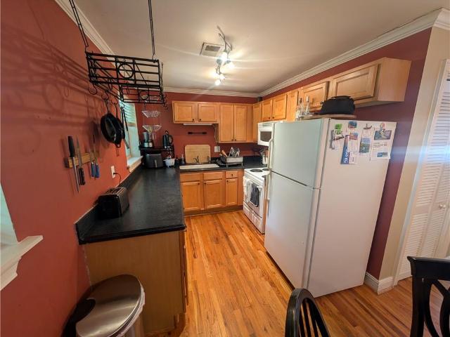 1643 Briarcliff Road NE 7