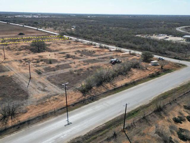 1643 County Road 422
