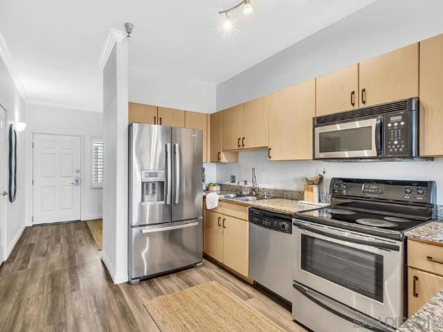 1643 6th Ave. 415