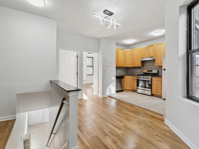 1643 8th Avenue, Brooklyn, NY